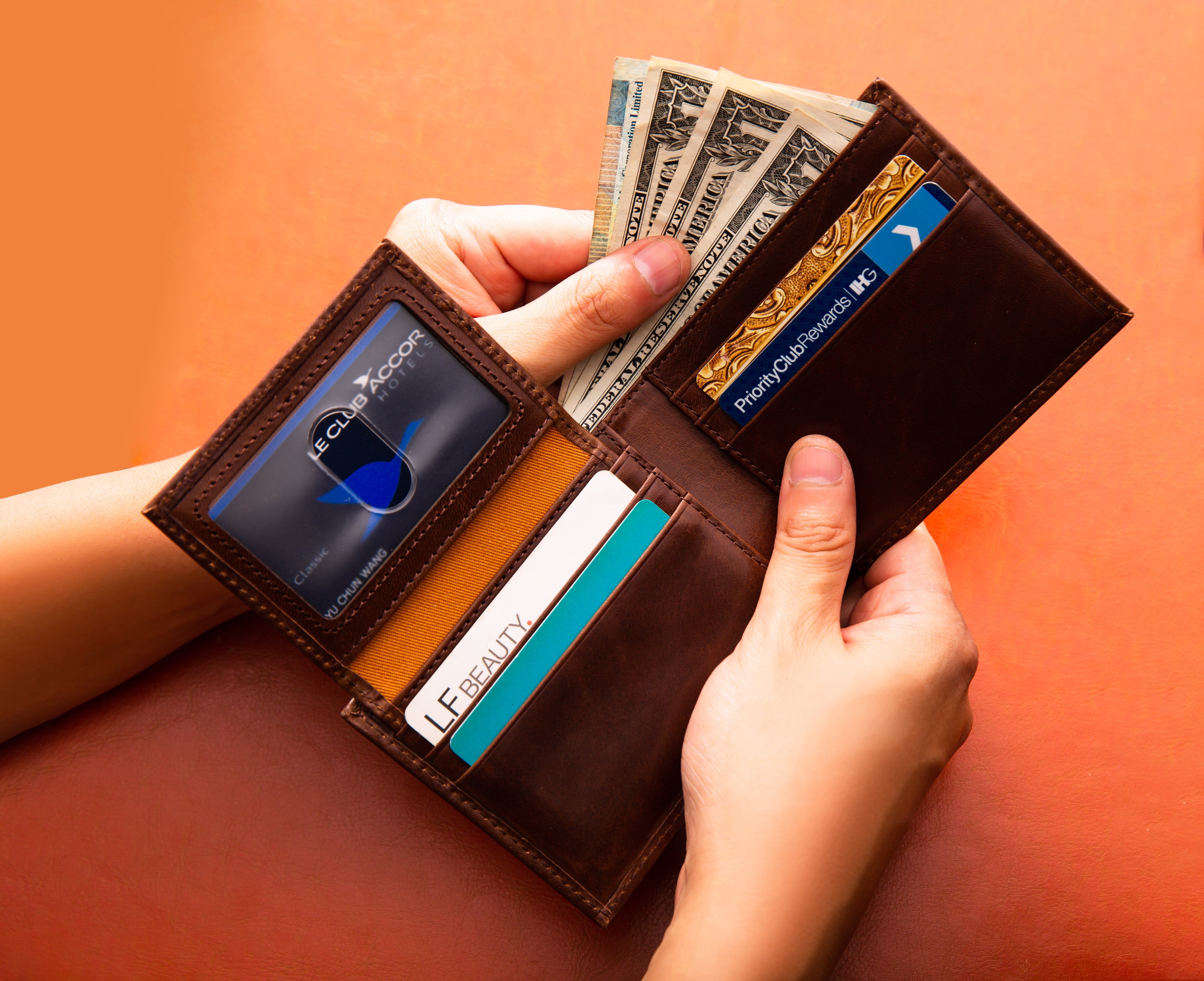 Best High Quality Italian Leather Wallet For Men's Online - Romyse ...